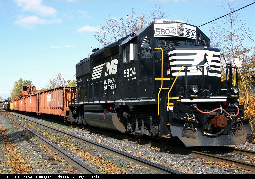 NS 5804 Work Train Action